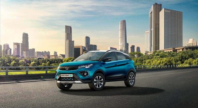 Tata Nexon EV Smart Features: Explore 35 ZConnect App Features - E ...