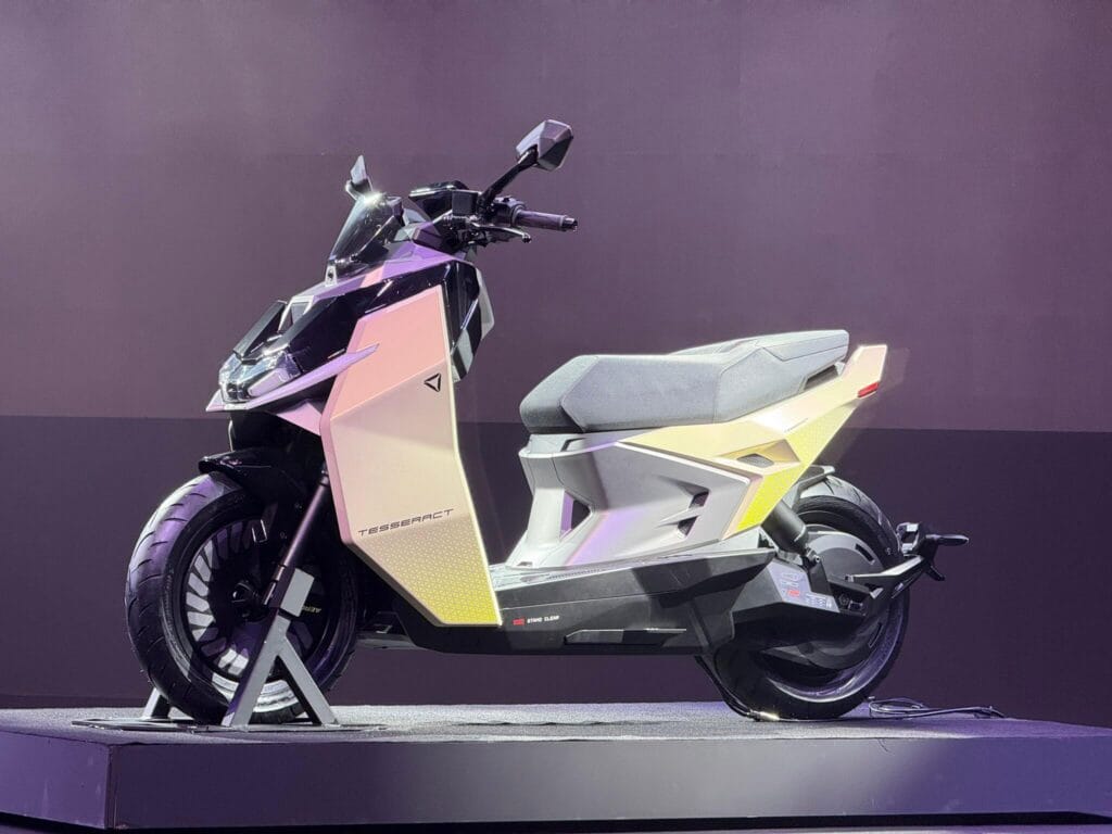 Ultraviolette Tesseract Electric Scooter Price, Features And Delivery ...