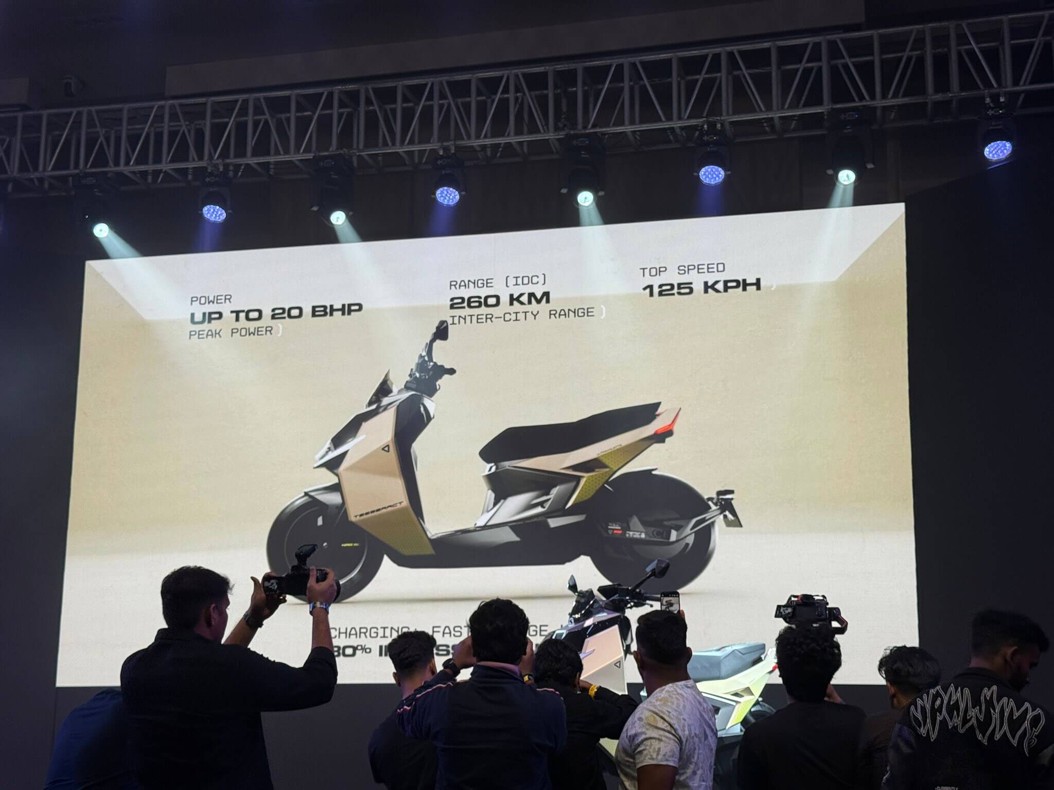 Ultraviolette Tesseract Electric Scooter Price, Features And Delivery ...